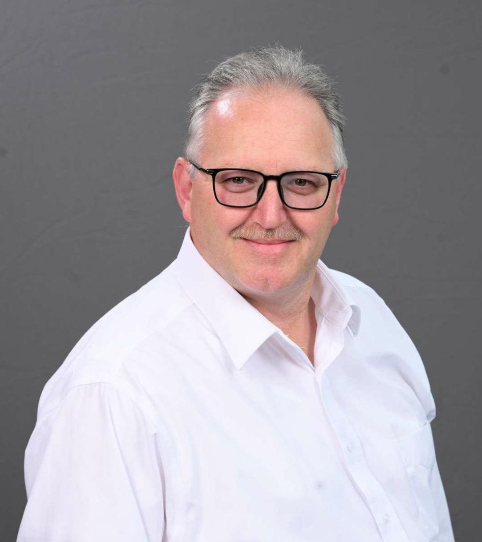 Insulators 137 | Meet the NLHFITC Instructors