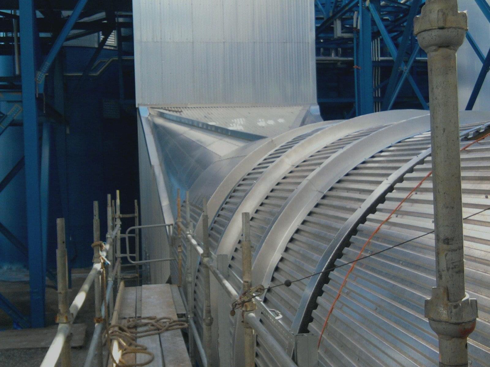 Insulators 32 | Home